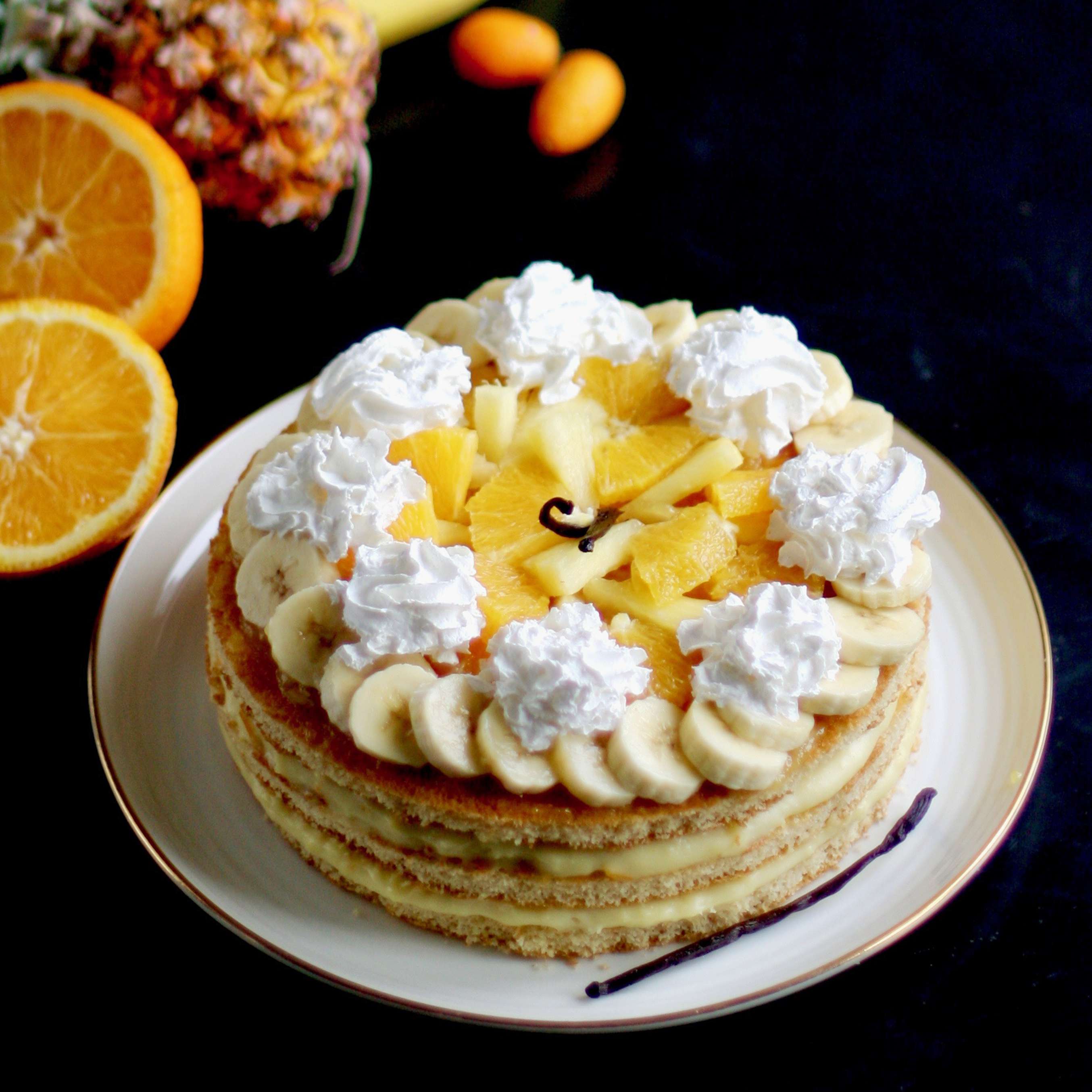 Tort de fructe cu frișcă: Vezi rețeta | Kaufland